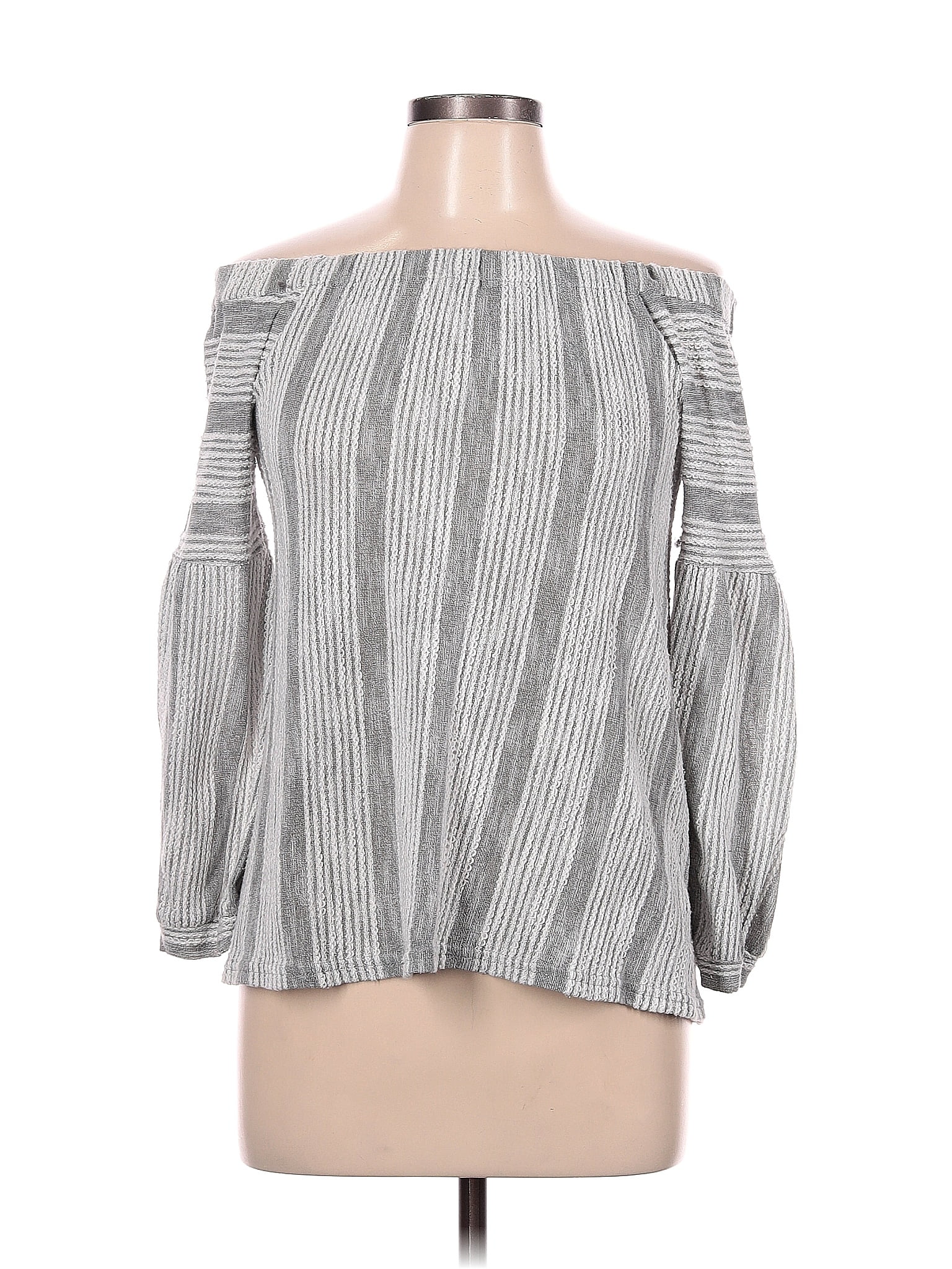 Doe & Rae Gray Long Sleeve Blouse Size L - 73% off | ThredUp