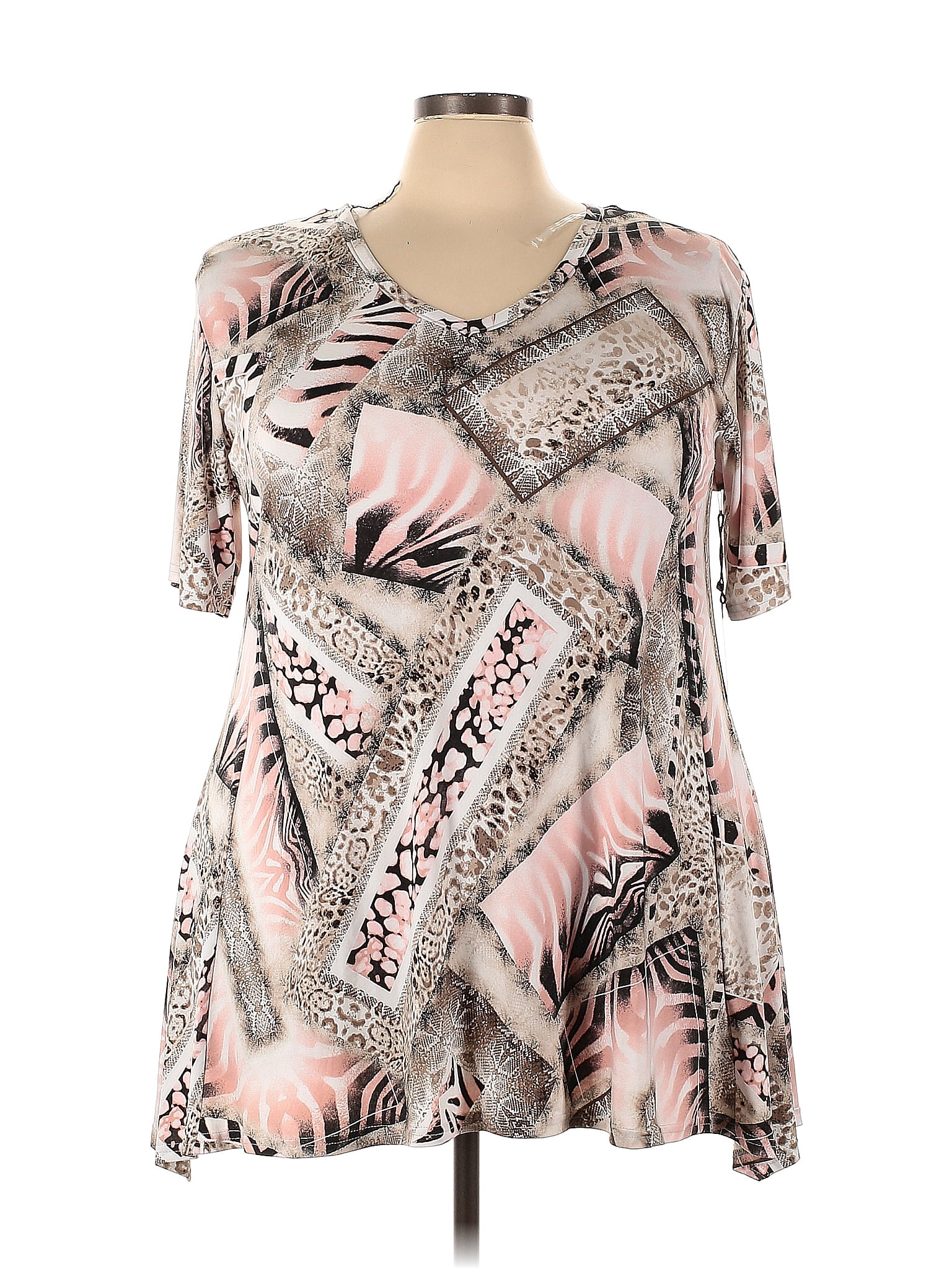 Magna Pink Short Sleeve Top Size 26 - 28 (Plus) - 60% off | ThredUp