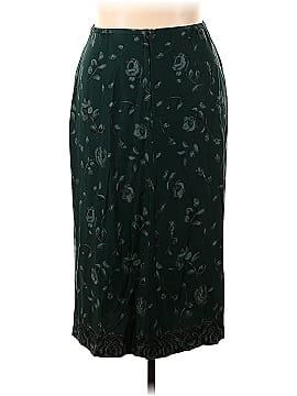 Plus-Sized Skirts: New & Used On Sale Up To 90% Off | ThredUp