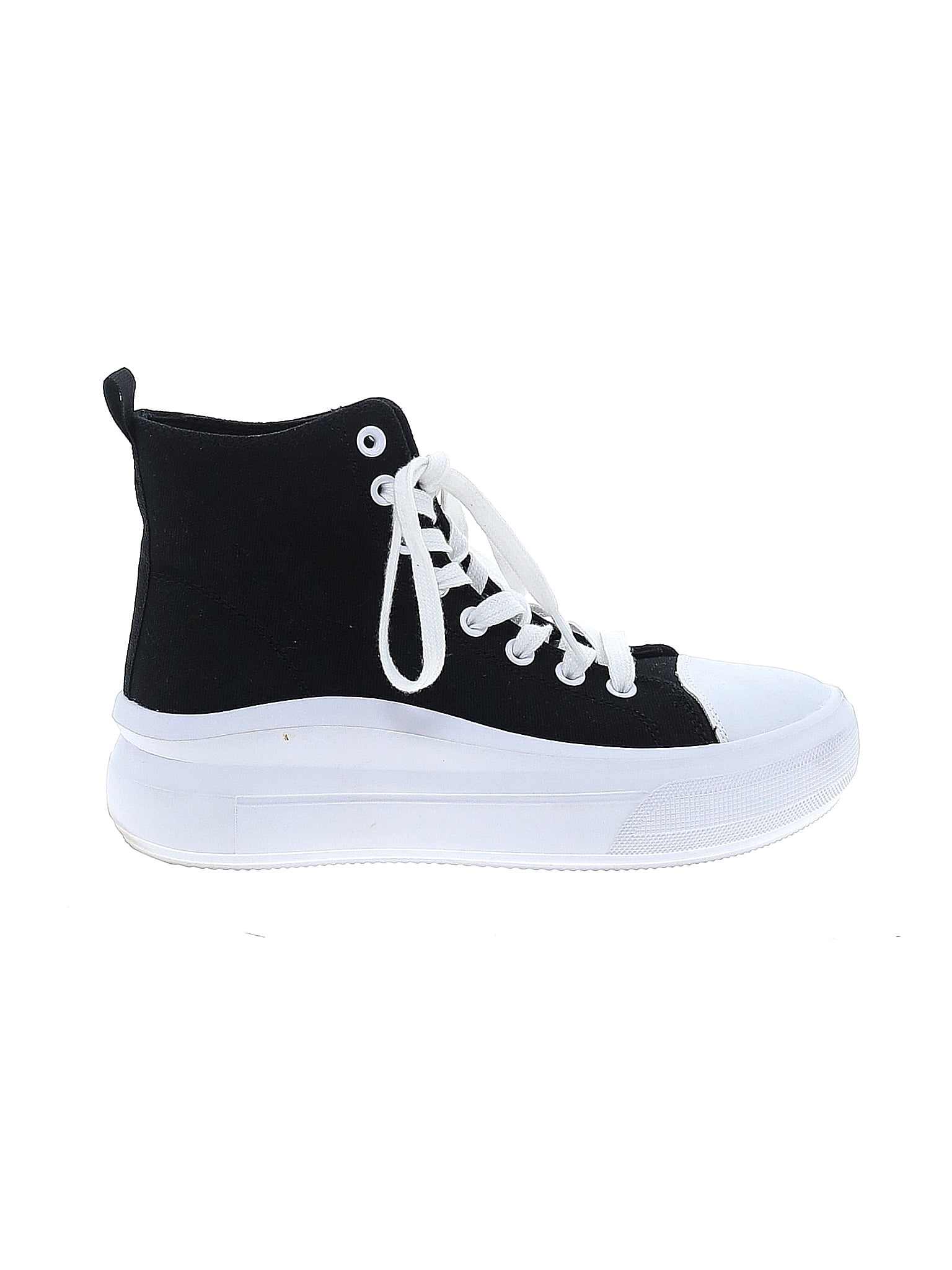 Wild Fable Black Sneakers Size 8 1/2 - 31% off | ThredUp