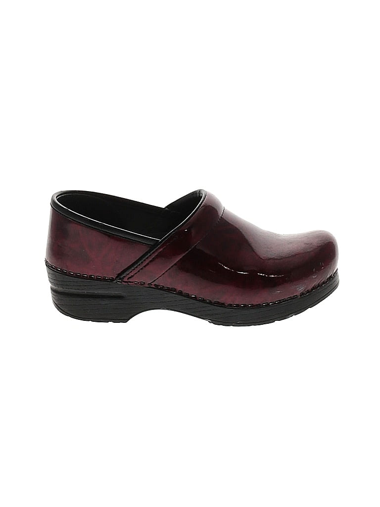 Dansko Burgundy Mule/Clog Size 38 (EU) - 61% off | ThredUp