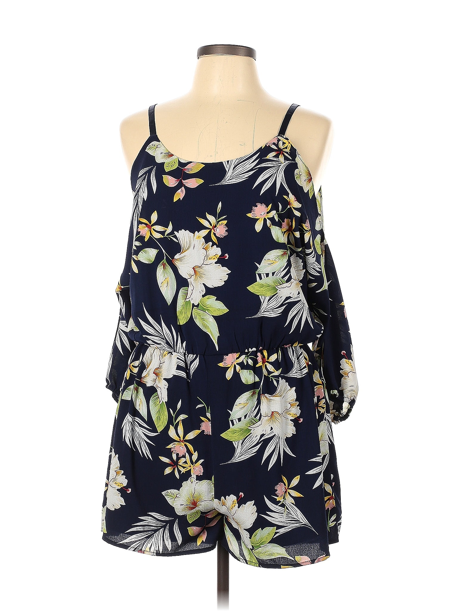 Papaya Women's Clothing On Sale Up To 90% Off Retail | ThredUp