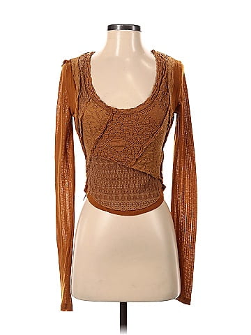 Women's Tops: New & Used On Sale Up To 90% Off | ThredUp