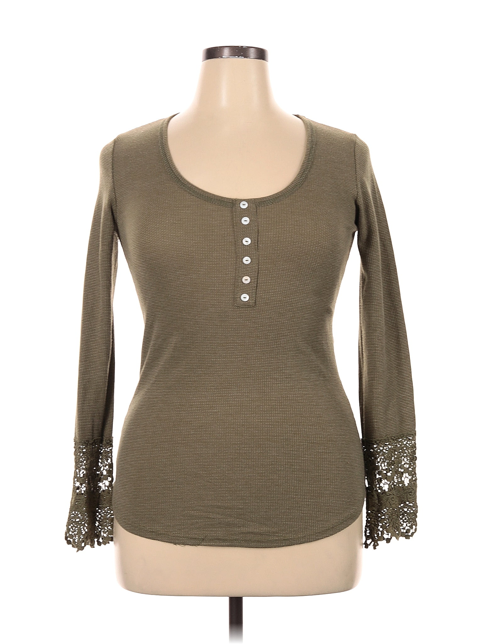 7th Roy Plus-Sized Tops On Sale Up To 90% Off Retail | ThredUp