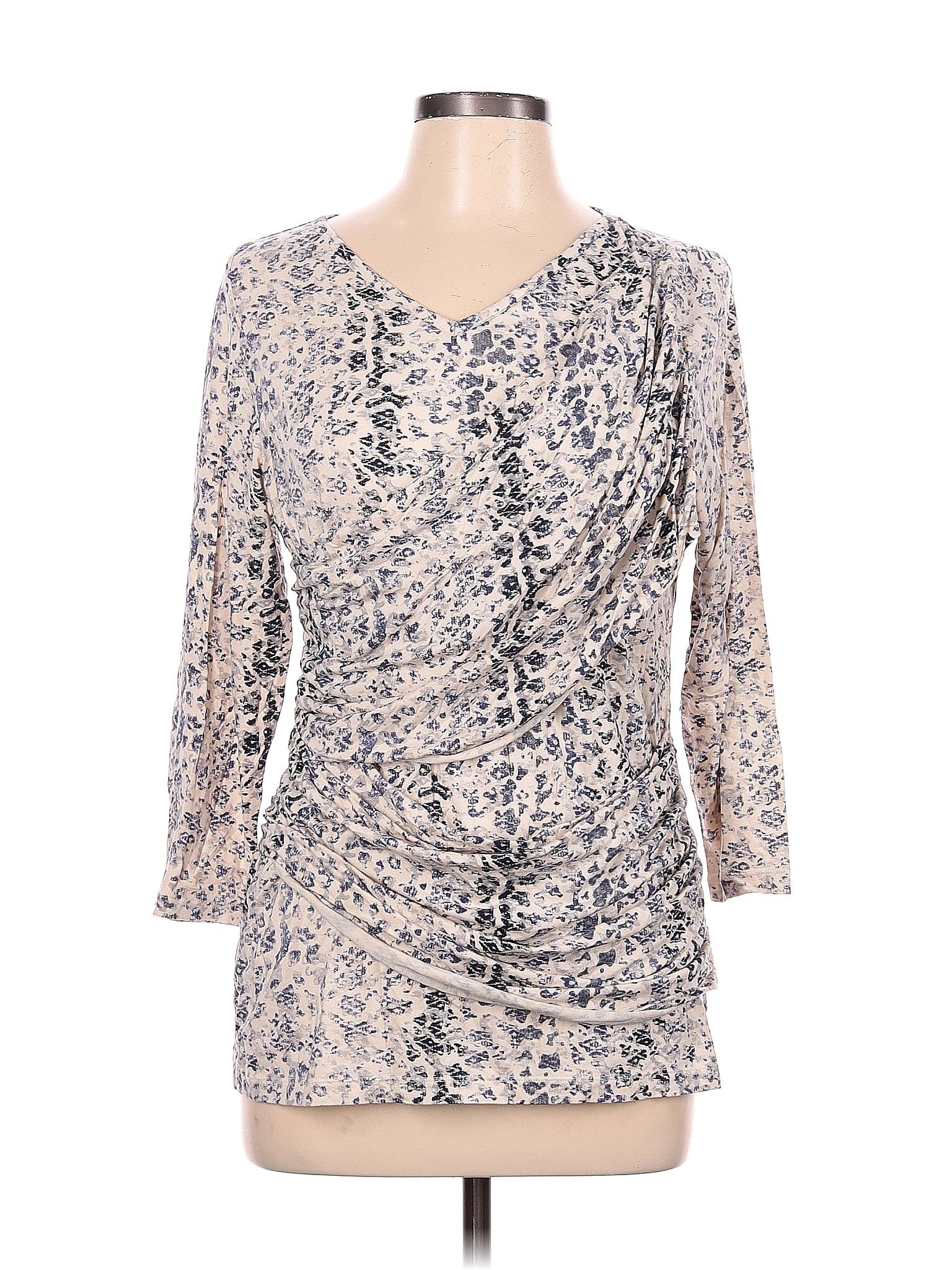 CAbi Women's Clothing On Sale Up To 90% Off Retail | ThredUp