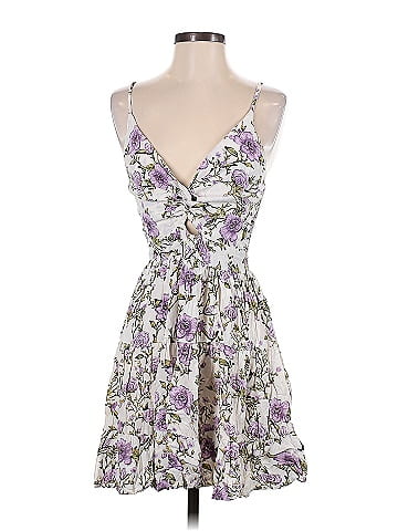 Angie Women's Clothing On Sale Up To 90% Off Retail | ThredUp