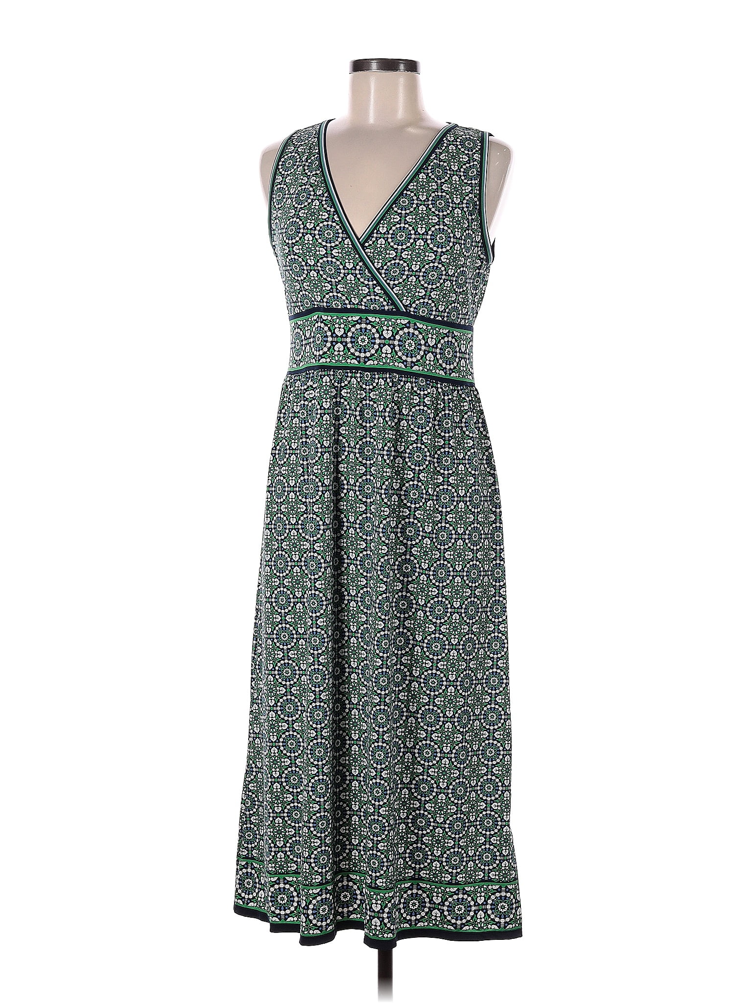 Max Studio Green Casual Dress Size M - 75% off | ThredUp