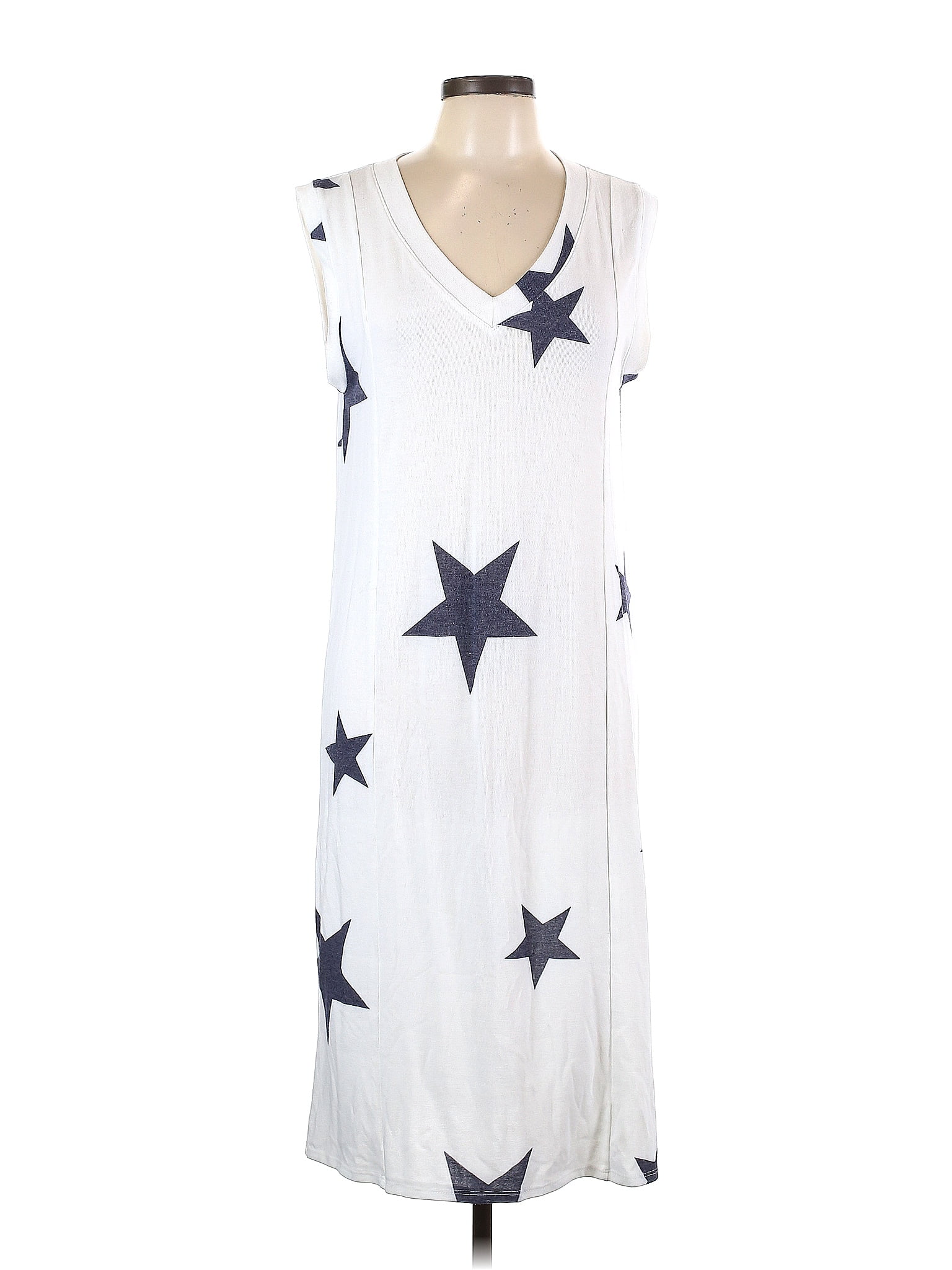 Junee Women's Clothing On Sale Up To 90% Off Retail | ThredUp