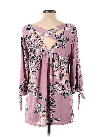Coco And Main Women's Tops On Sale Up To 90% Off Retail | ThredUp