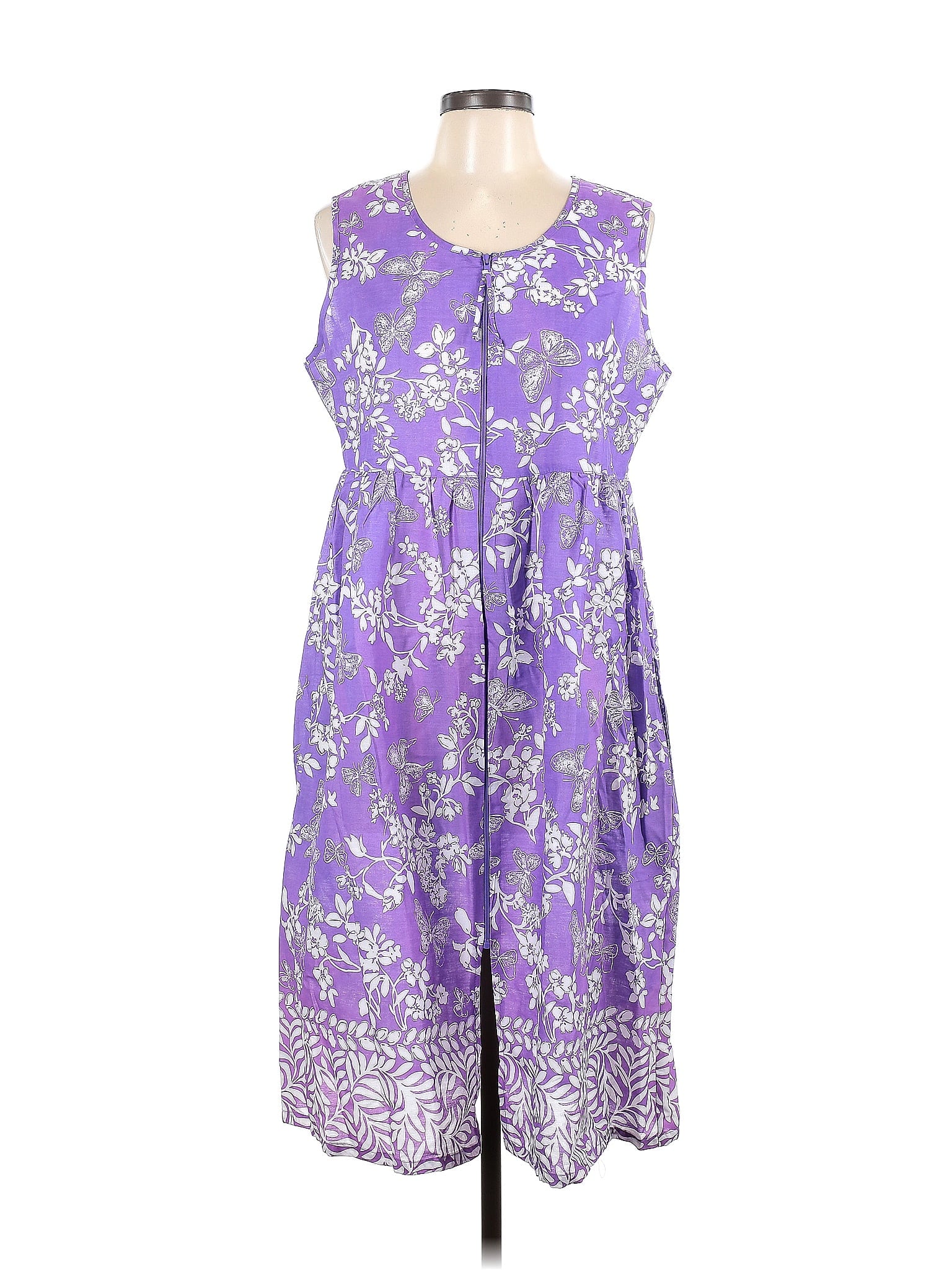 CW Classics Women's Clothing On Sale Up To 90% Off Retail | ThredUp
