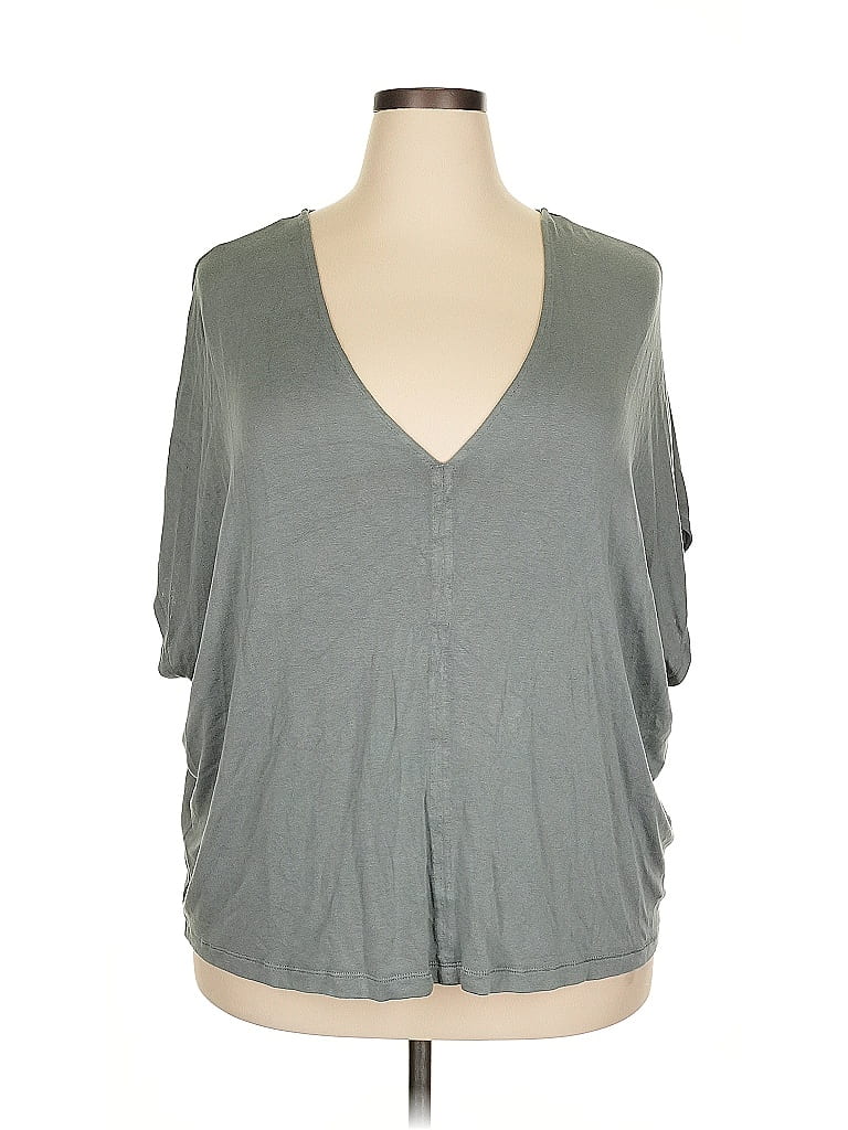 Vince. Gray Short Sleeve Top Size 2X - 82% off | ThredUp