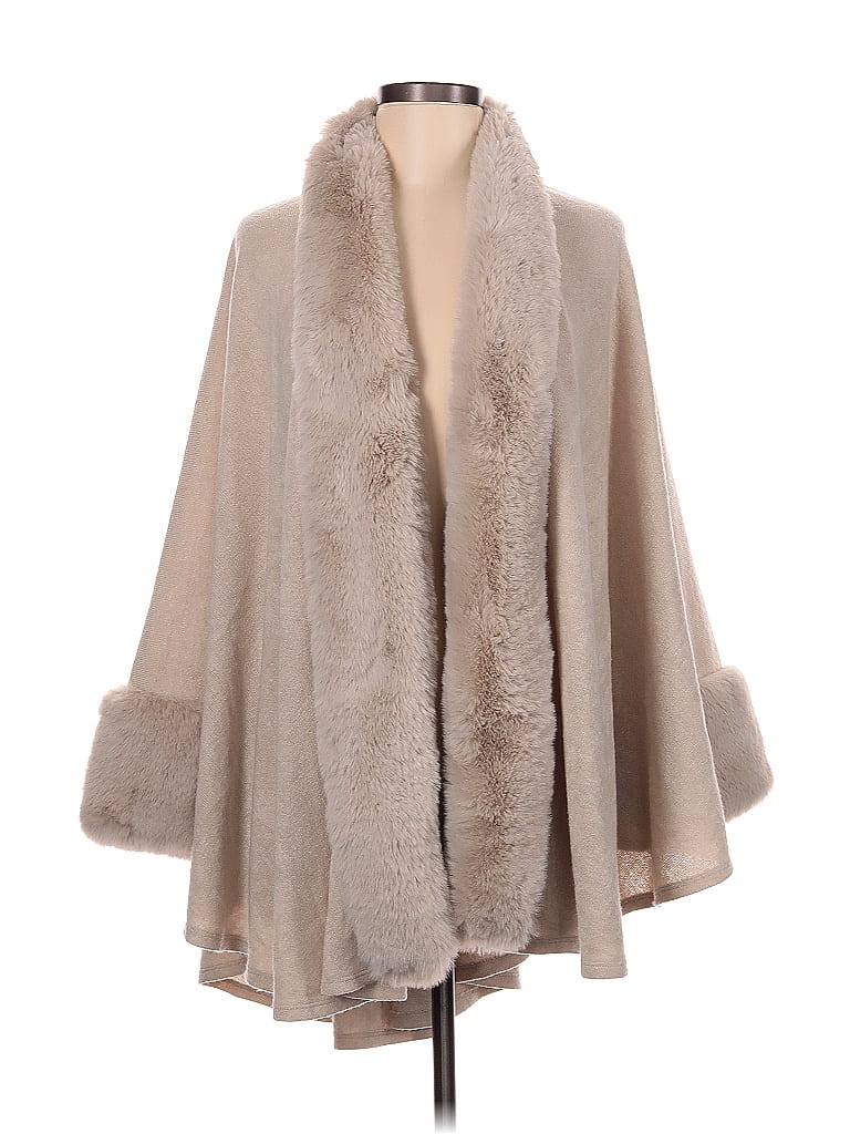 Heidi Daus Tan Poncho Size Med - Lg - 65% off | ThredUp