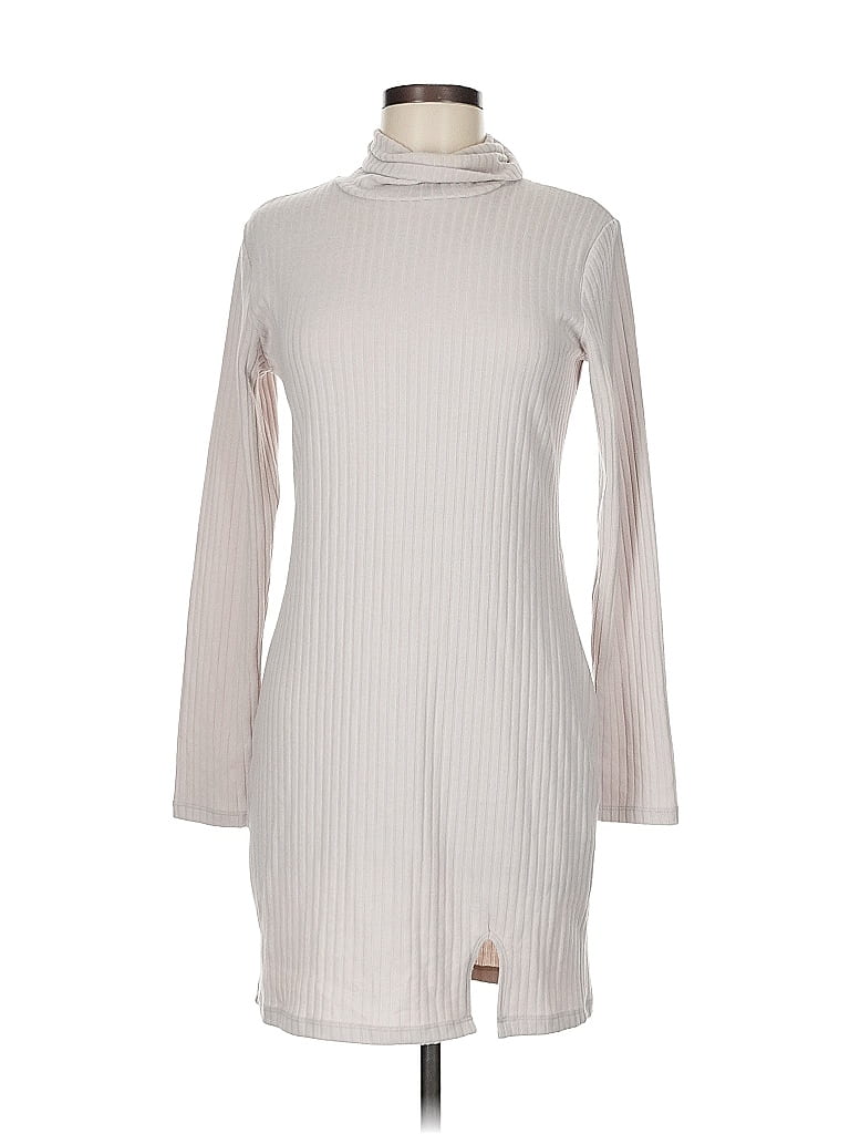 Socialite Gray Casual Dress Size M - 41% off | ThredUp