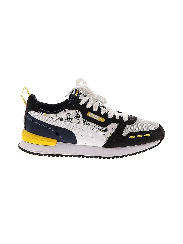 Puma x Peanuts Yellow Black Sneakers Size 6 - 50% off | ThredUp