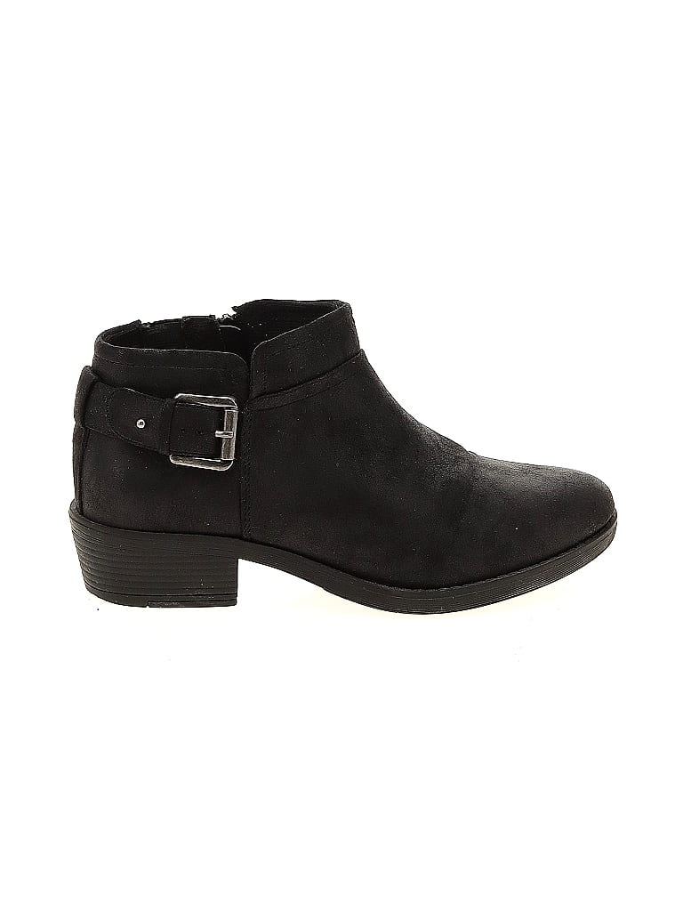 Torrid Women's Boots On Sale Up To 90% Off Retail | ThredUp
