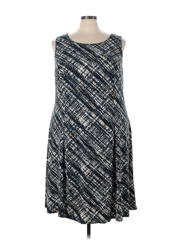 DressBarn Plus-Sized Dresses On Sale Up To 90% Off Retail | ThredUp