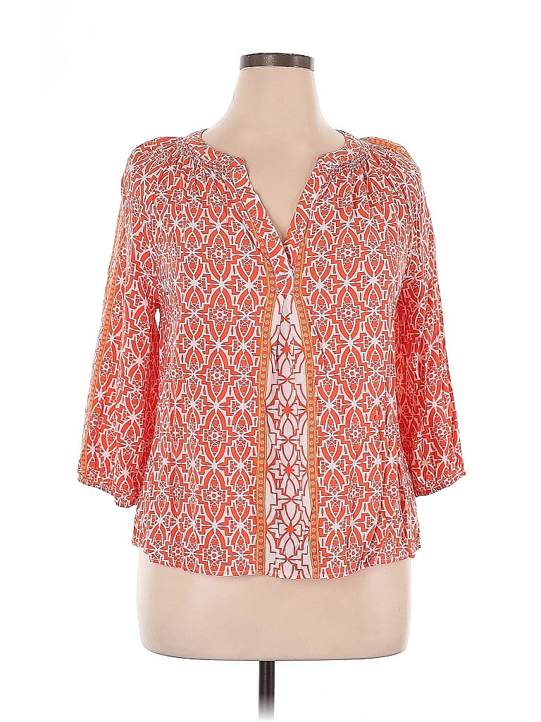 Crown & Ivy Women's Clothing On Sale Up To 90% Off Retail | ThredUp