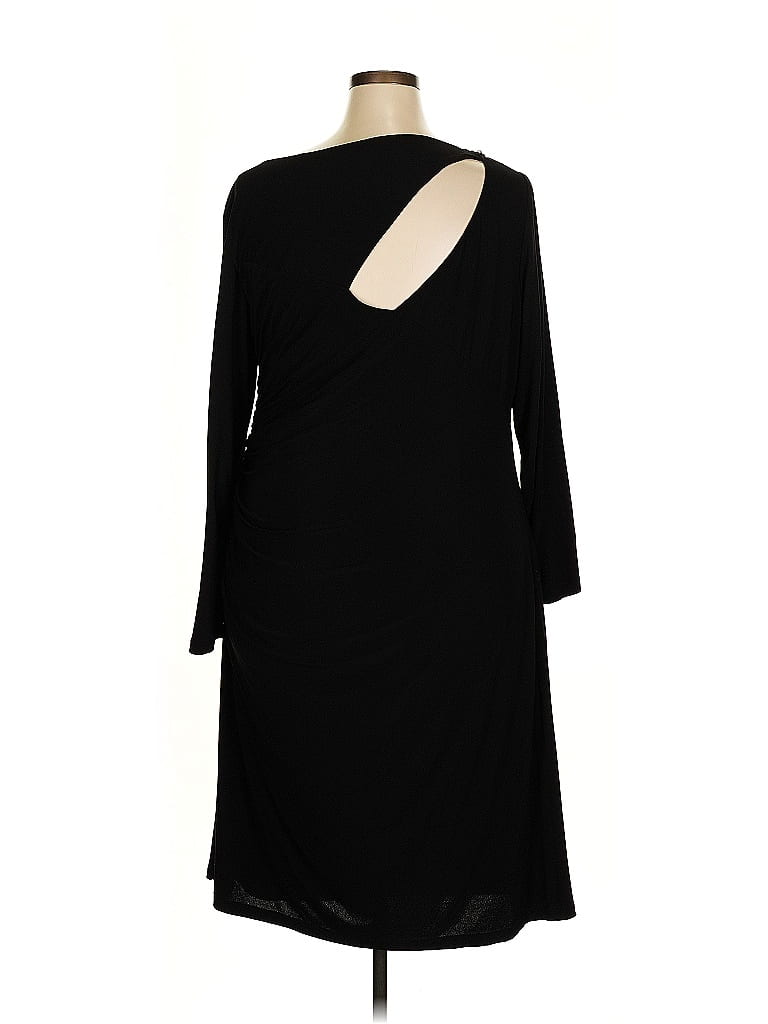 DressBarn Plus-Sized Dresses On Sale Up To 90% Off Retail | ThredUp