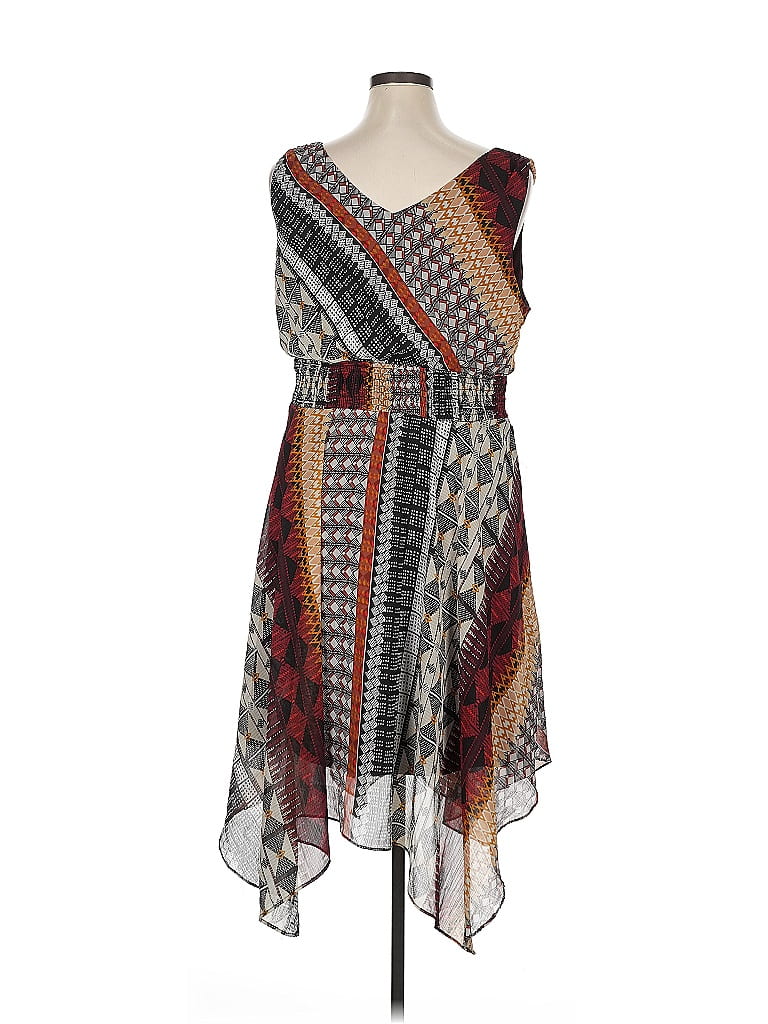 DressBarn Plus-Sized Dresses On Sale Up To 90% Off Retail | ThredUp