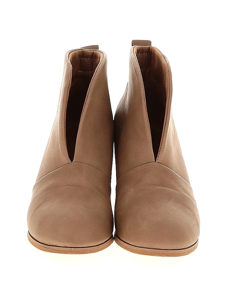 Unbranded Women's Boots On Sale Up To 90% Off Retail | ThredUp