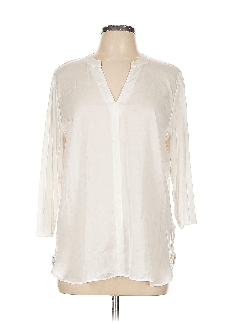 Violet & Claire Women's Tops On Sale Up To 90% Off Retail | ThredUp