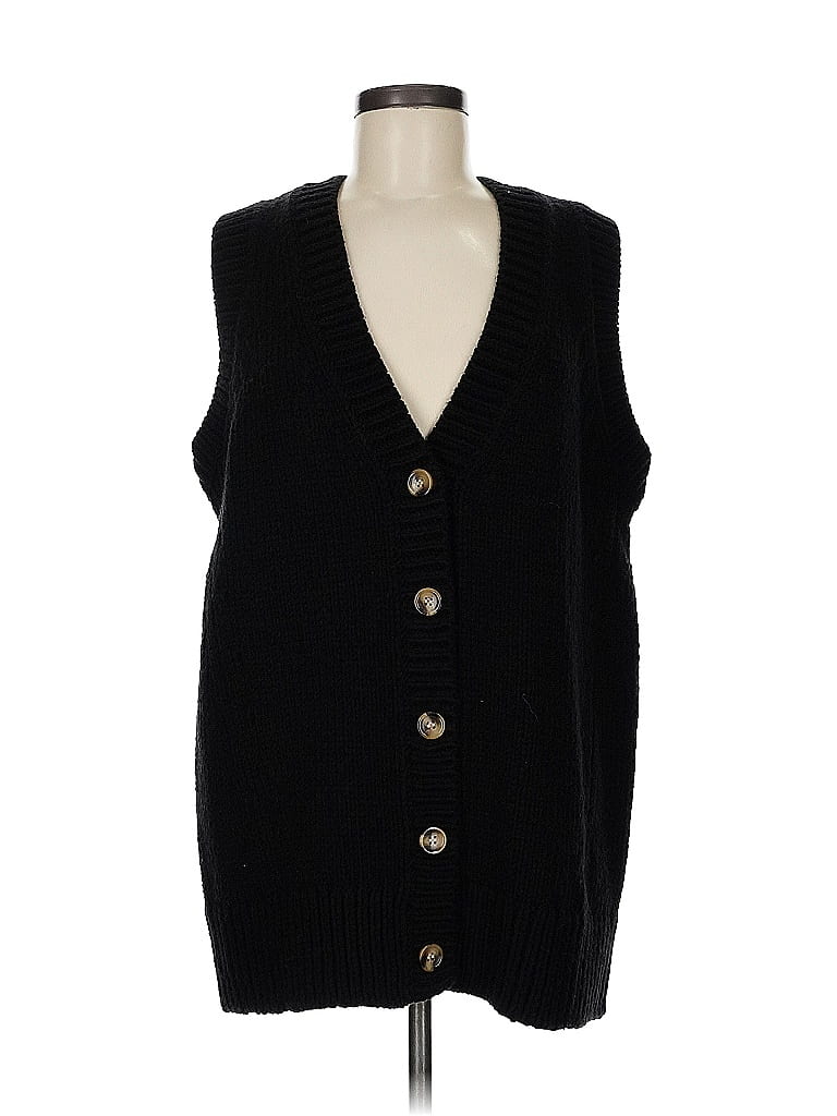 Tuckernuck Black Sweater Vest Size M - 82% off | ThredUp