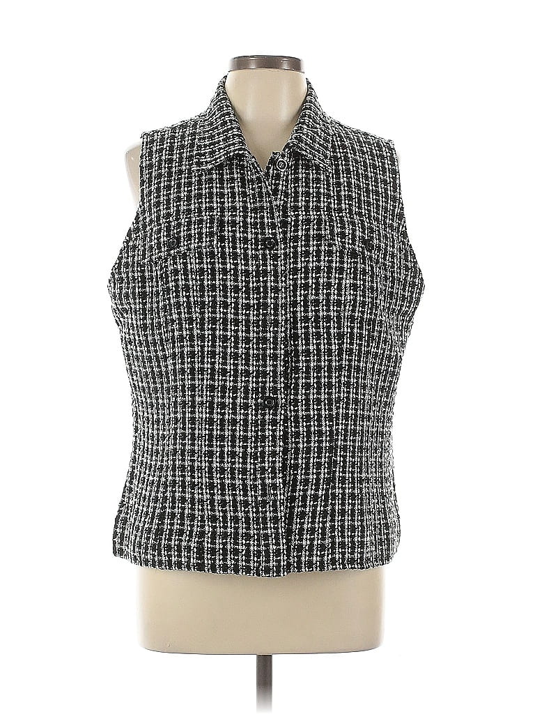 Travelsmith Houndstooth Gray Vest Size L - 73% off | ThredUp