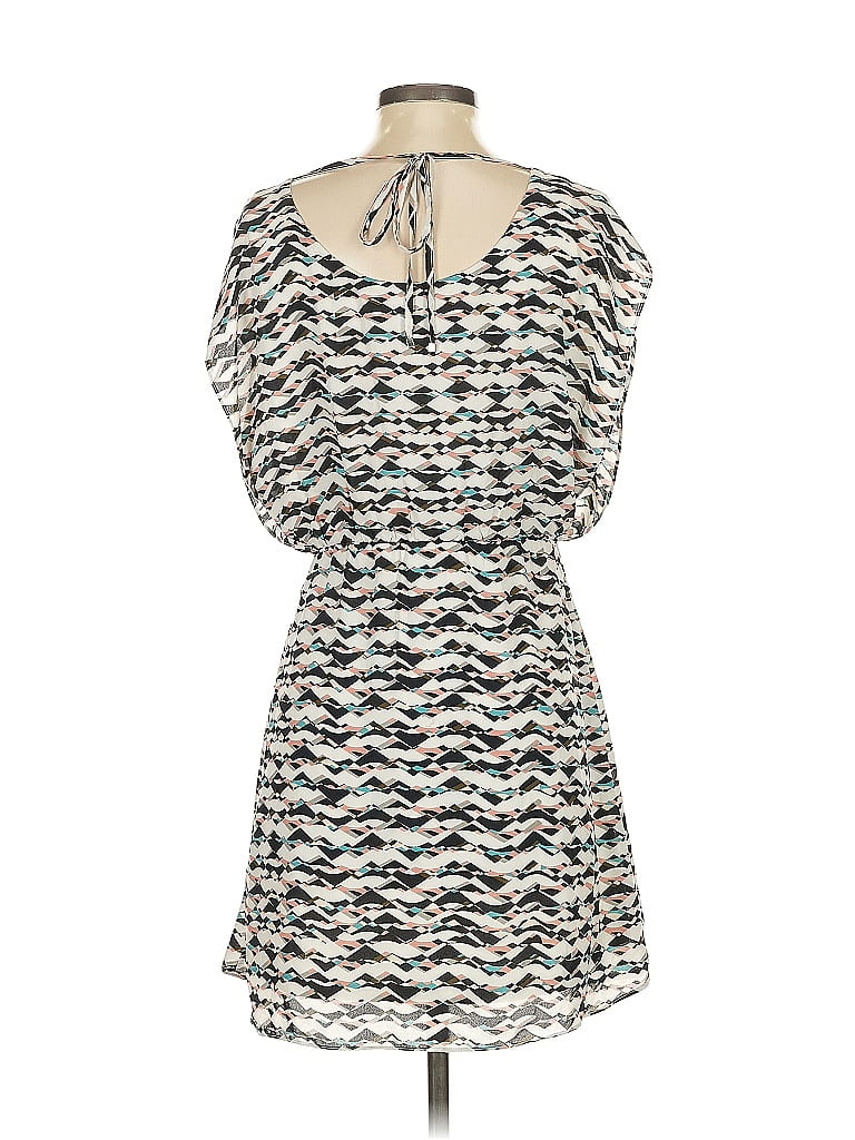 The Limited Women's Clothing On Sale Up To 90% Off Retail | ThredUp