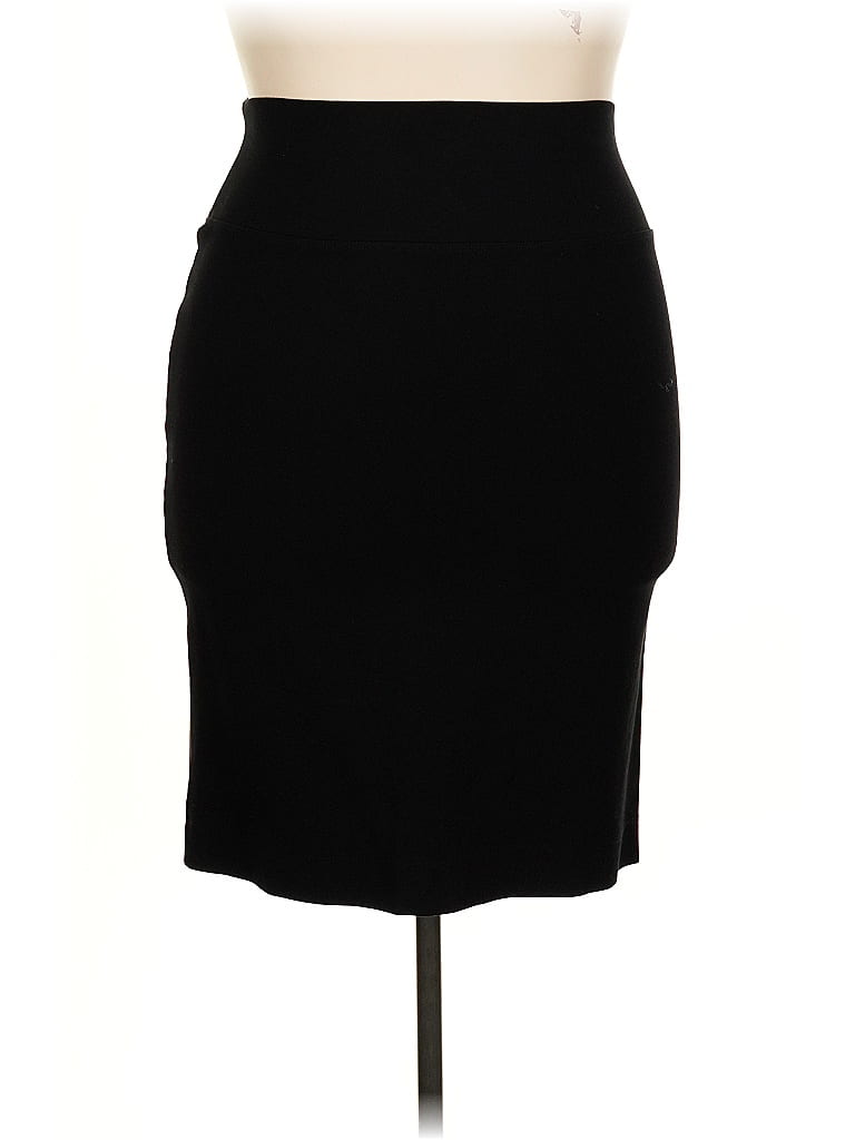 Junee Women's Clothing On Sale Up To 90% Off Retail | ThredUp