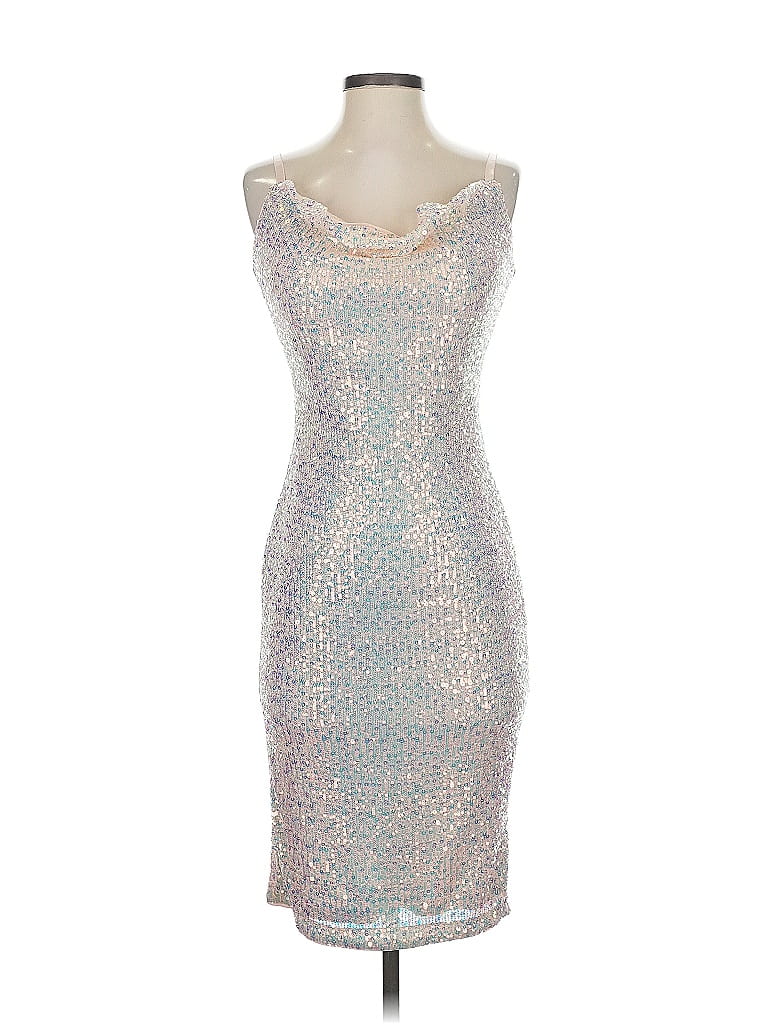 Guess Metallic Silver Cocktail Dress Size 0 - 78% off | ThredUp