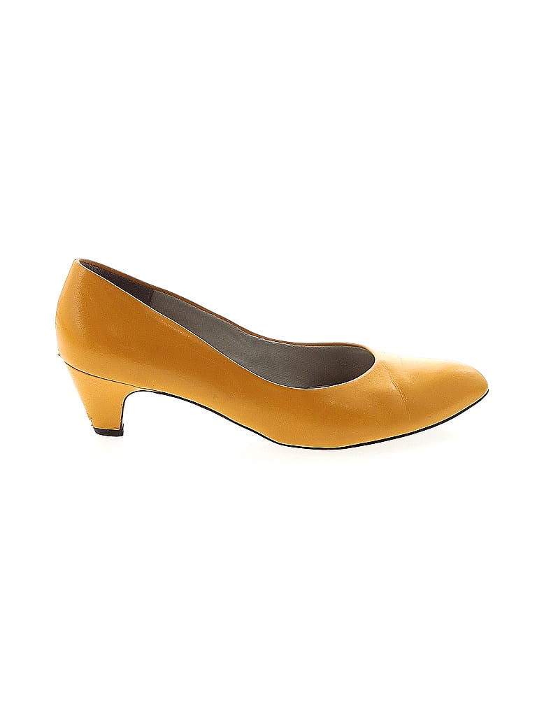 Easy Spirit Yellow Heels Size 10 1/2 - 72% off | ThredUp