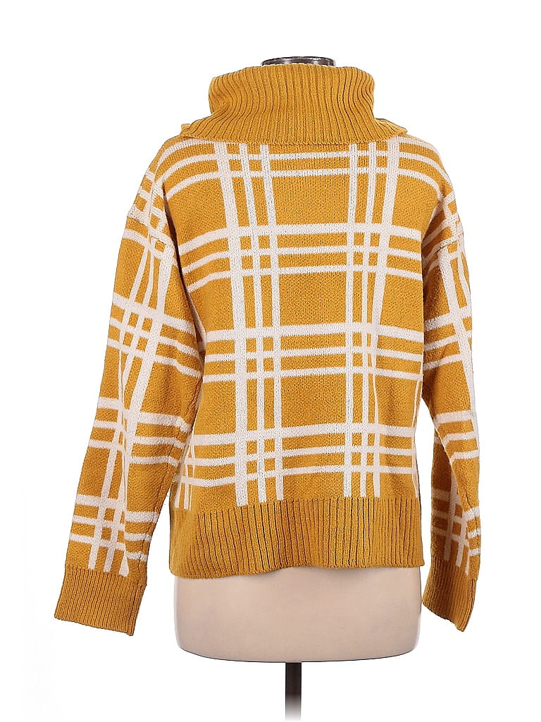 CW Classics Women's Clothing On Sale Up To 90% Off Retail | ThredUp