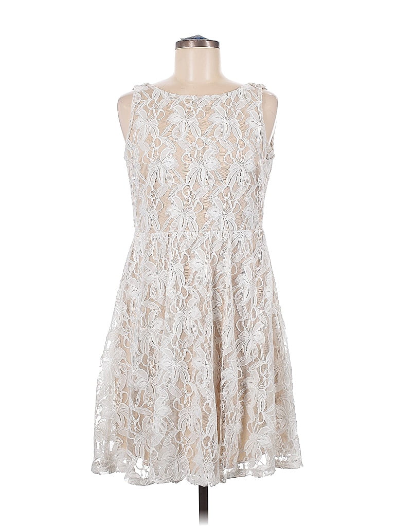 Danny And Nicole Ivory Cocktail Dress Size 8 (petite) - 61% off | ThredUp
