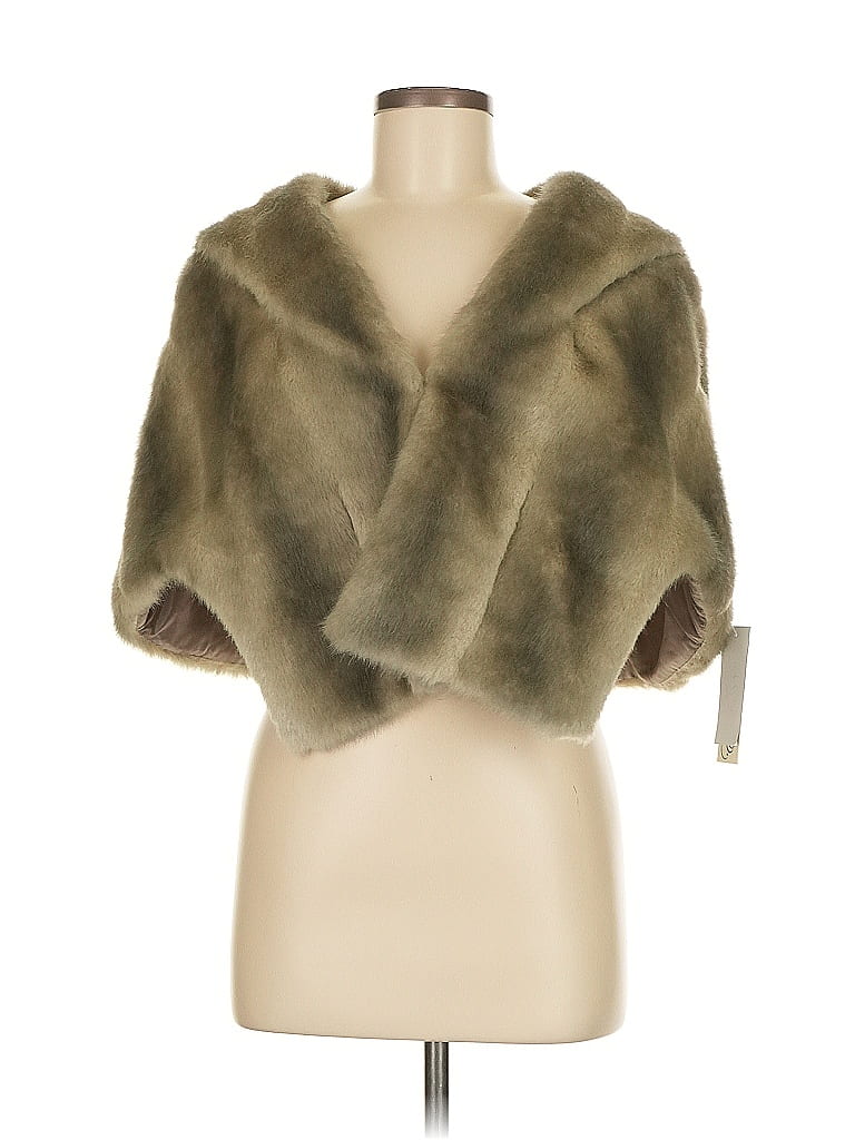 Eliza J Green Faux Fur Jacket Size M - 74% off | ThredUp