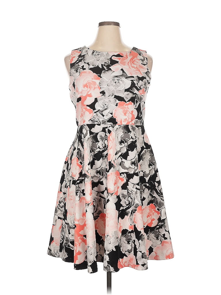 Alfani Floral Gray Cocktail Dress Size 1X - 58% off | ThredUp
