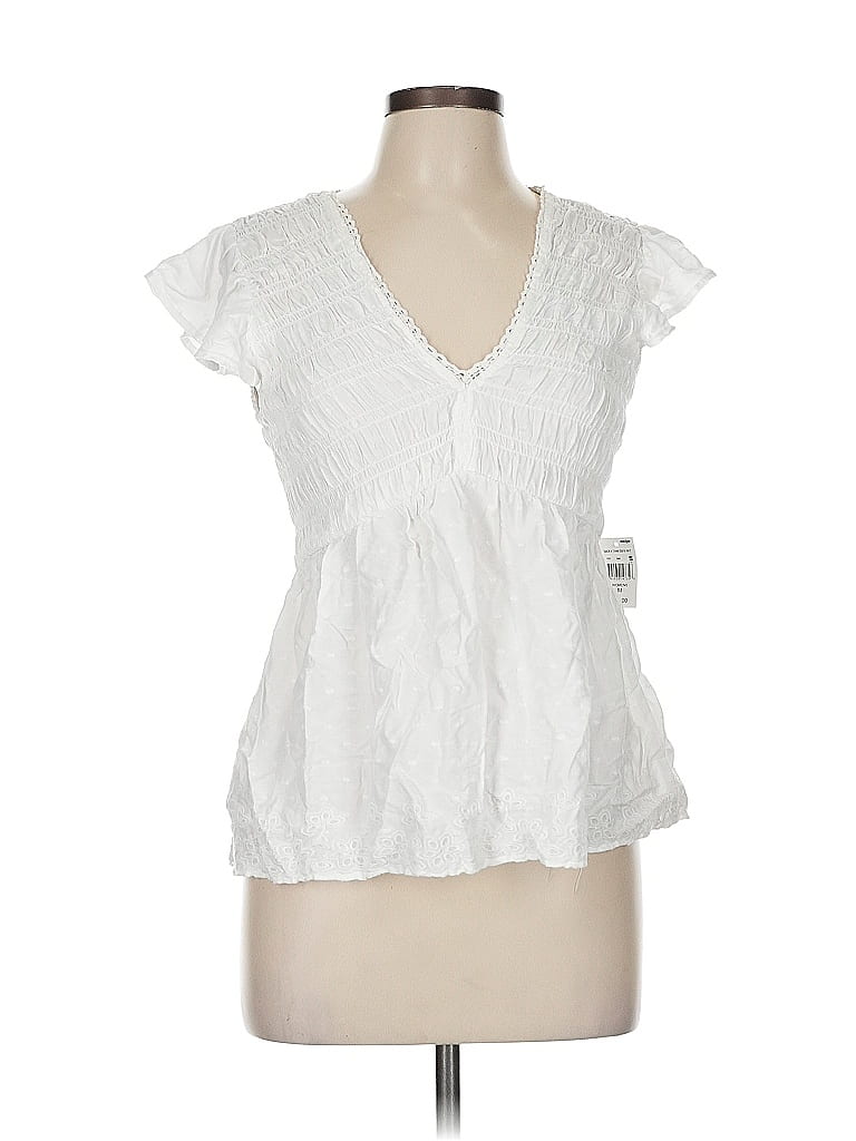 Angie 100% Rayon White Short Sleeve Blouse Size M - 53% off | ThredUp