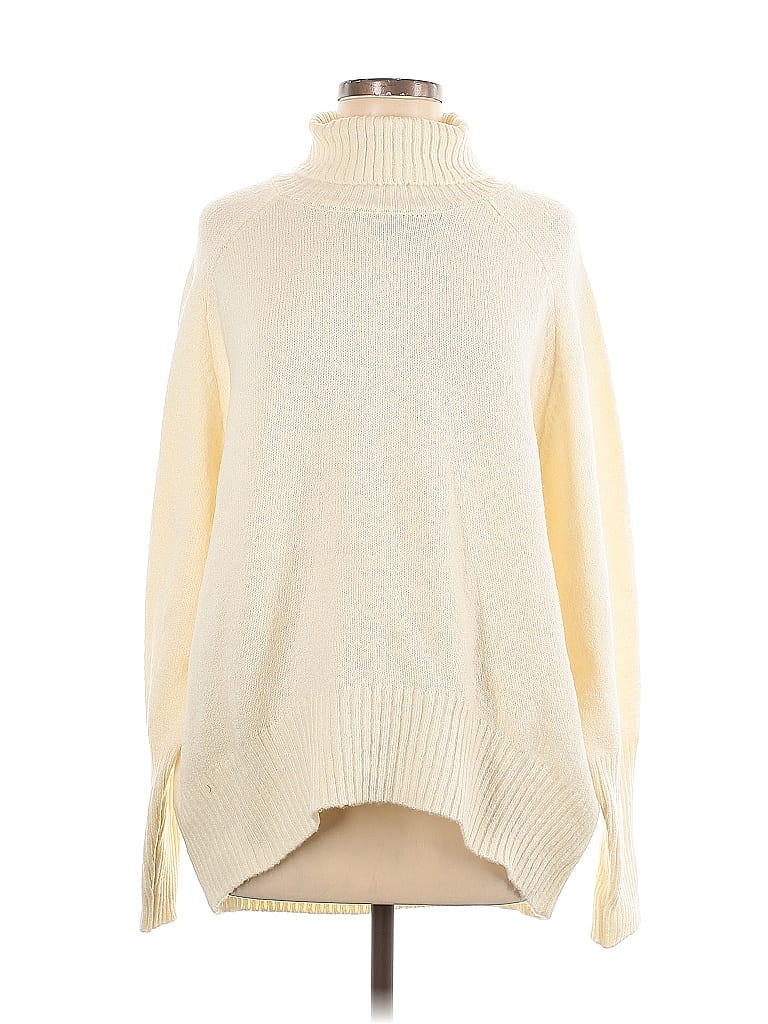 Double Zero Ivory Turtleneck Sweater Size M - 58% off | ThredUp