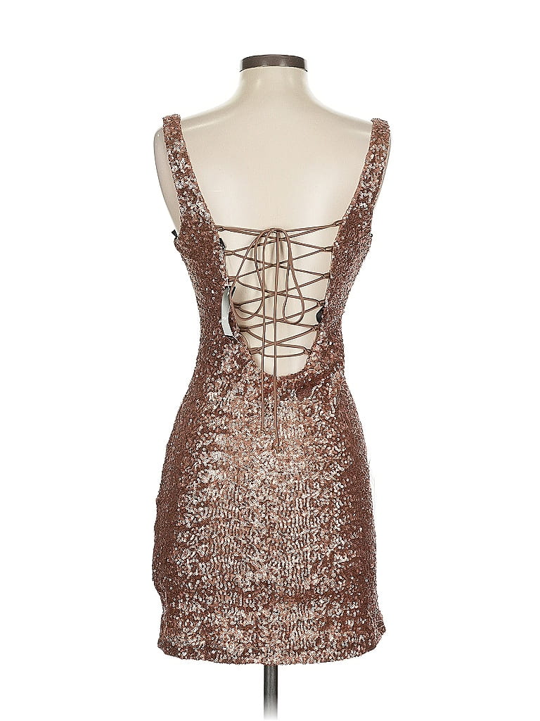 Bebe Women's Clothing On Sale Up To 90% Off Retail | ThredUp