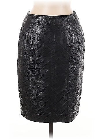 MAXIMA Women’s Clothing On Sale Up To 90% Off Retail | ThredUp