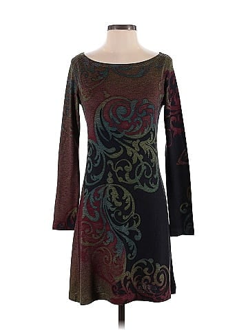 Nally & Millie Women’s Clothing On Sale Up To 90% Off Retail | ThredUp