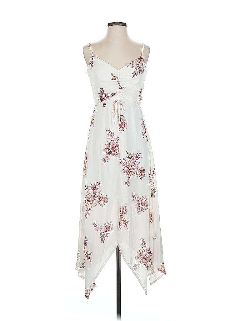 Trixxi 100% Polyester Floral White Casual Dress Size S - 37% off | ThredUp