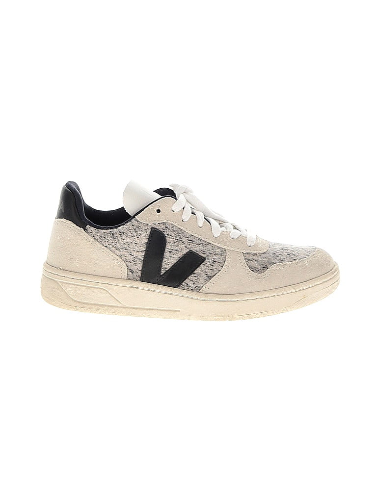 VEJA Gray Ivory Sneakers Size EU 37 - 38% off | ThredUp