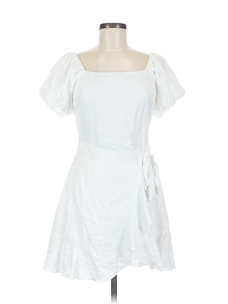 Trixxi Solid White Casual Dress Size M - 49% off | ThredUp