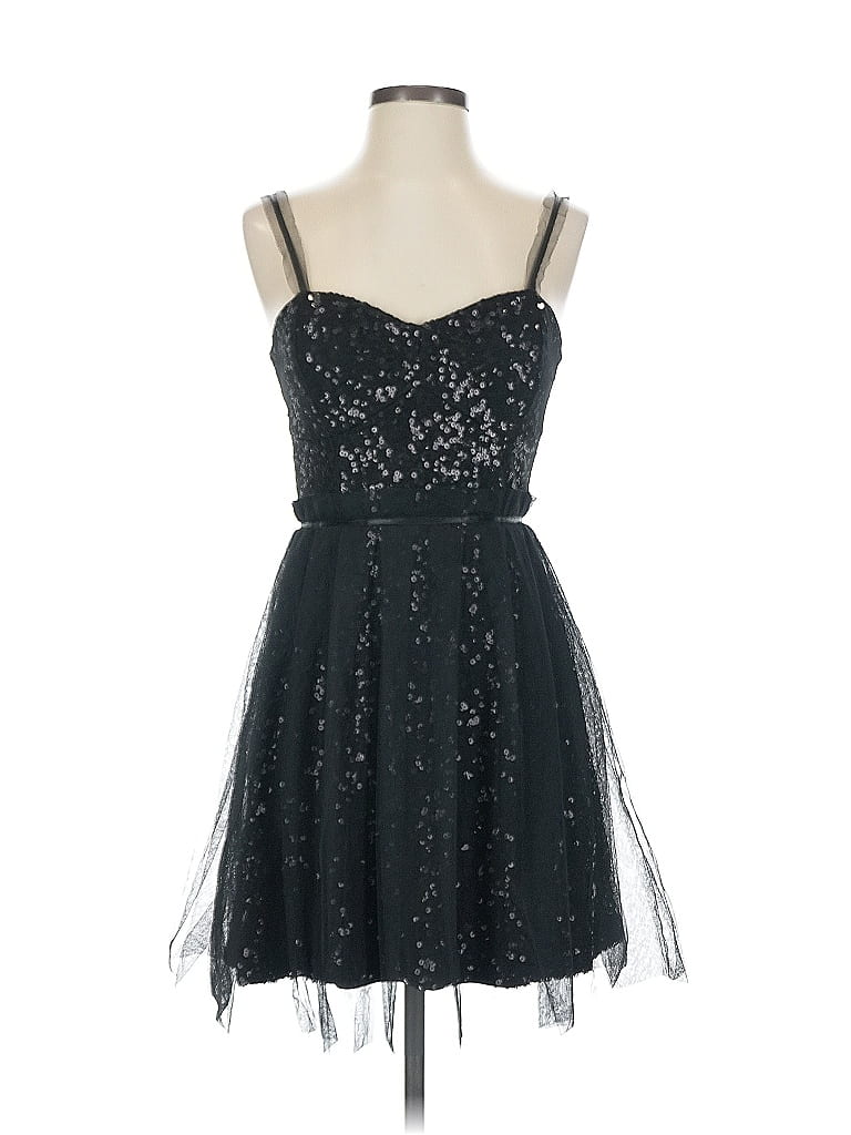 French Connection Stars Black Cocktail Dress Size 2 - 79% off | ThredUp