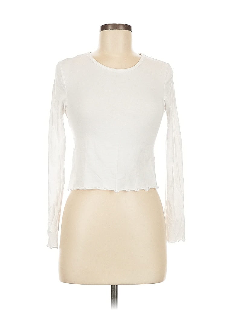 Used Women's Tops On Sale Up To 90% Off | ThredUp