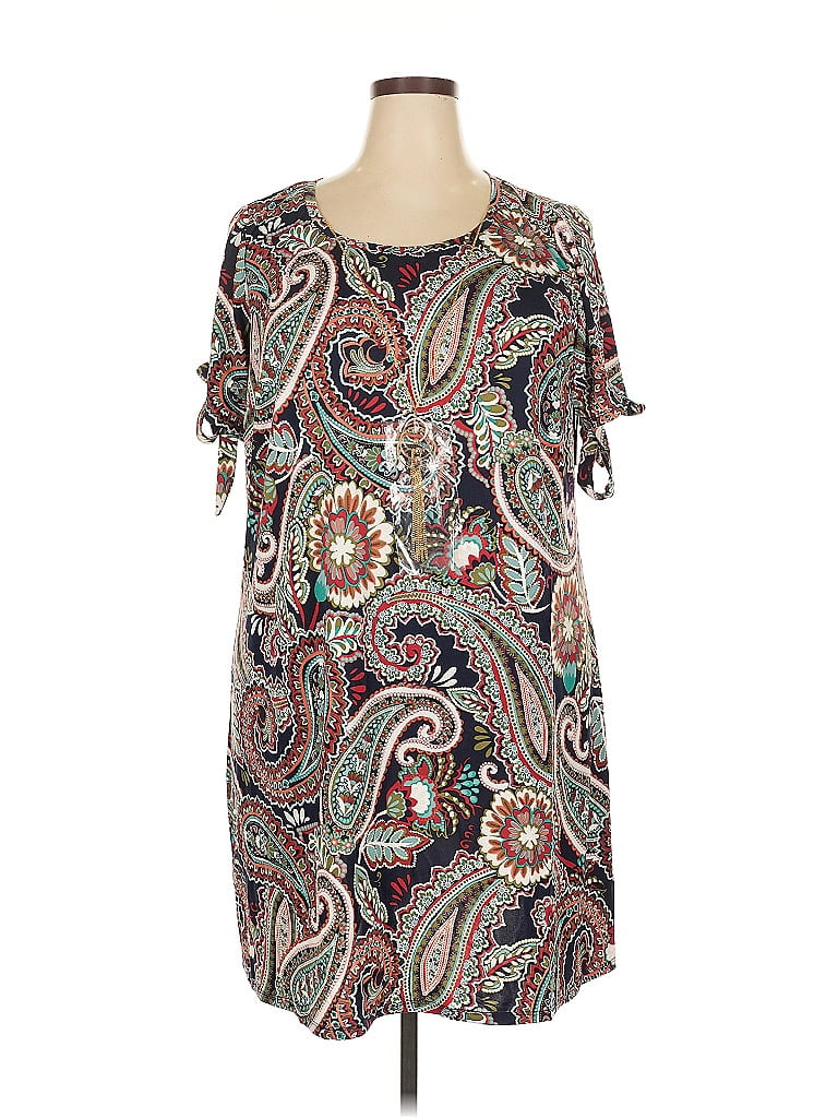 Tacera Paisley Gray Casual Dress Size 2X - 44% off | ThredUp