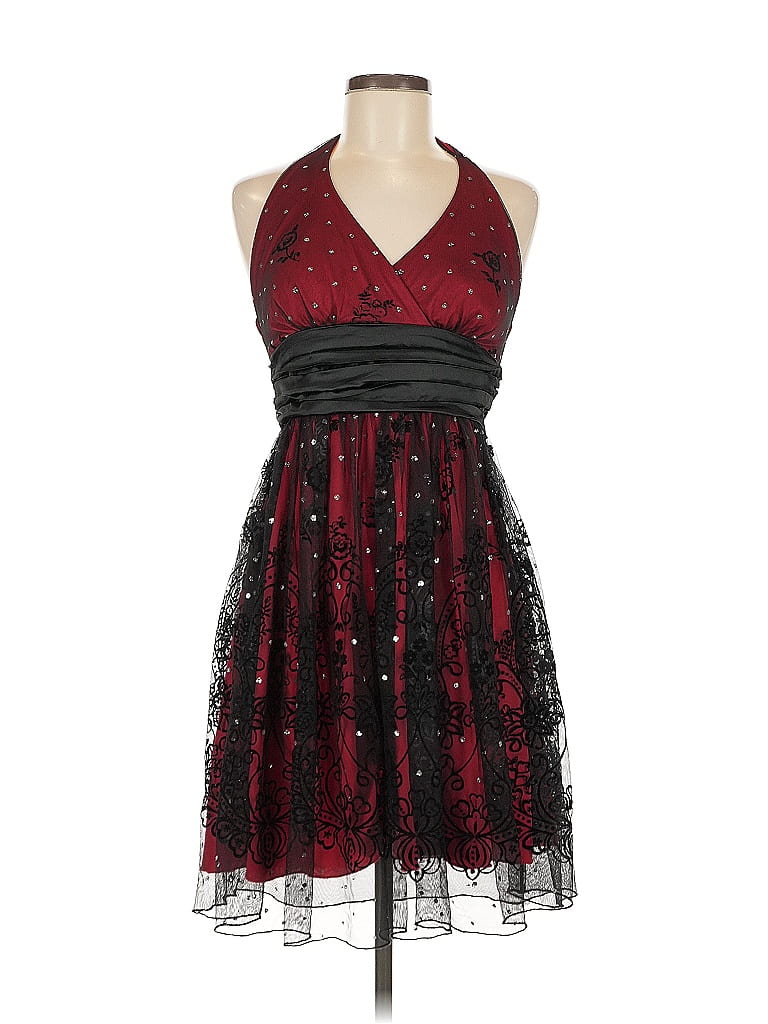 Ruby Rox Stars Burgundy Cocktail Dress Size M - 57% off | ThredUp
