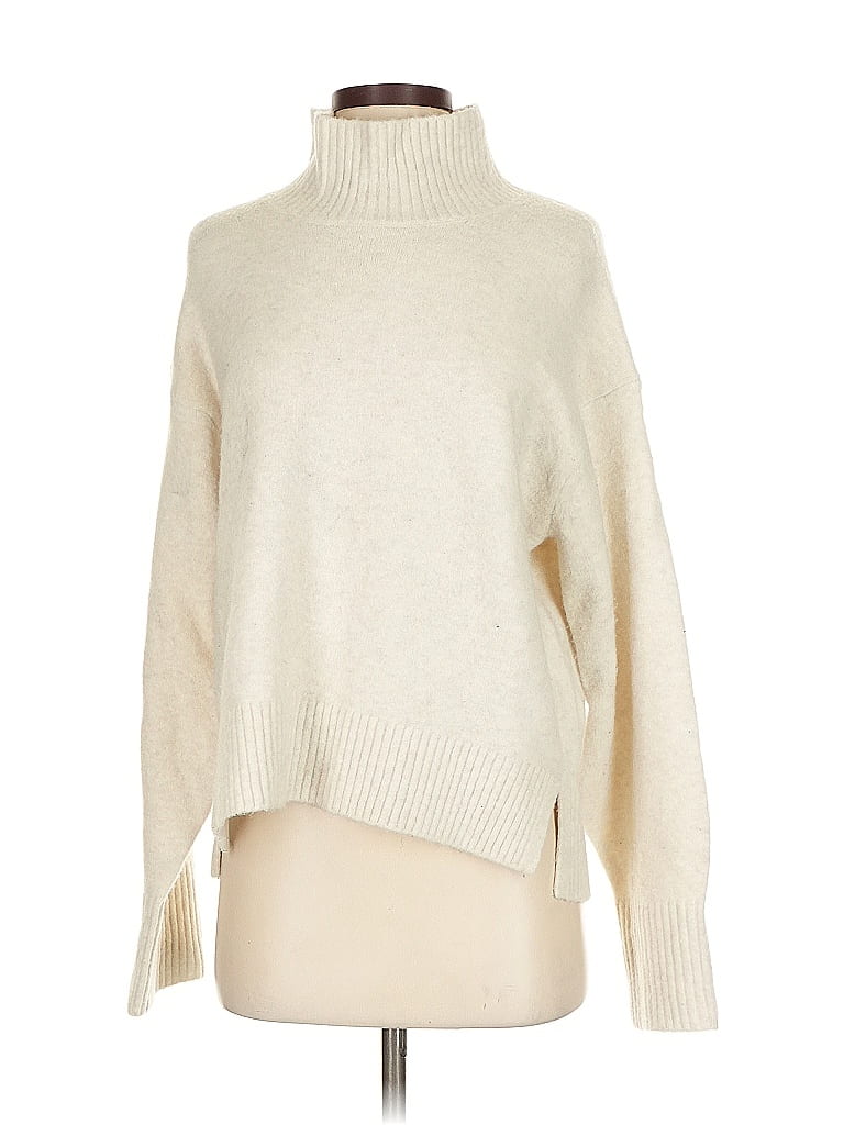 Uniqlo Ivory Turtleneck Sweater Size S - 50% off | ThredUp