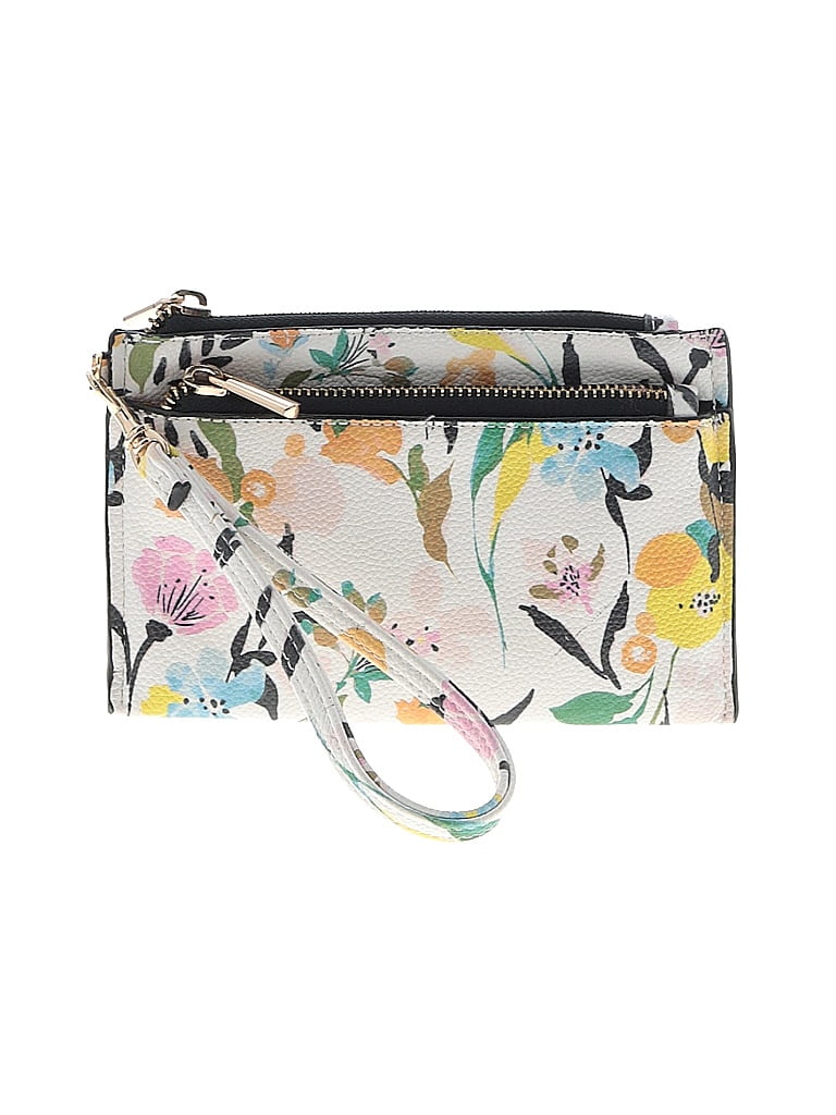A New Day 100% Recycled Plastic Floral White Wristlet One size - 45% ...