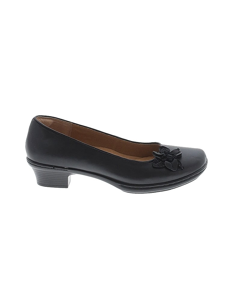 Softspots Black Flats Size 7 1/2 - 56% off | ThredUp